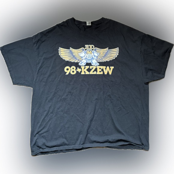 Gildan | Shirts | Vintage 98 Kzew Zoo Dallas Radio Station Tee | Poshmark